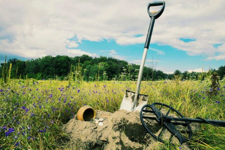 34 Top Metal Detecting Tips & Tricks To Turn You Into A Pro!